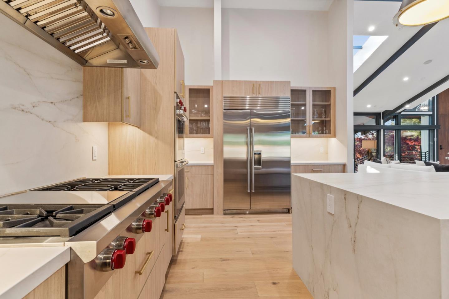 333 Bridge Rd, Hillsborough, CA 94010 - 4 Beds | 4/1 Baths (Active ...