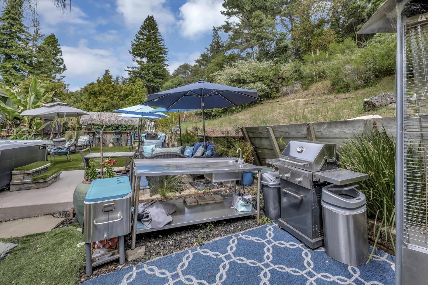 9941 Monroe Ave, Aptos, CA 95003 - 4 Beds | 3/1 Baths ...