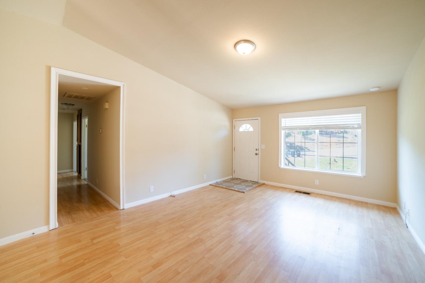 78 Thomas Rd, Royal Oaks, CA 95076 - 3 Beds | 2 Baths (Active ...